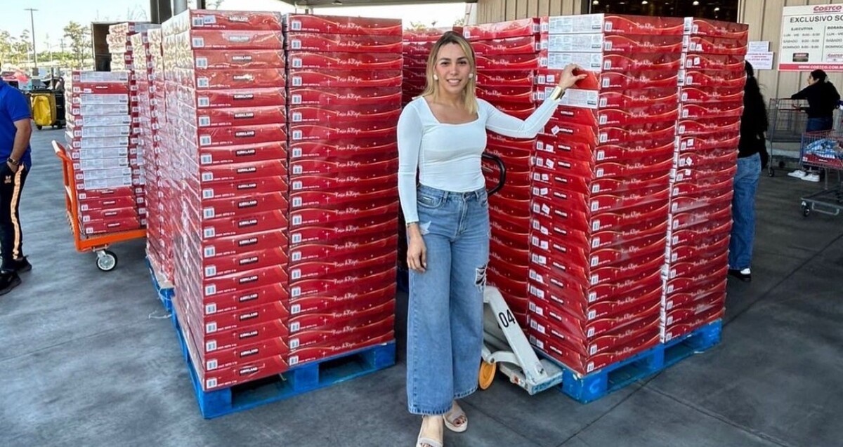 Ximena Figueroa Compra Mil Roscas de Reyes en Costco Guadalajara para ...